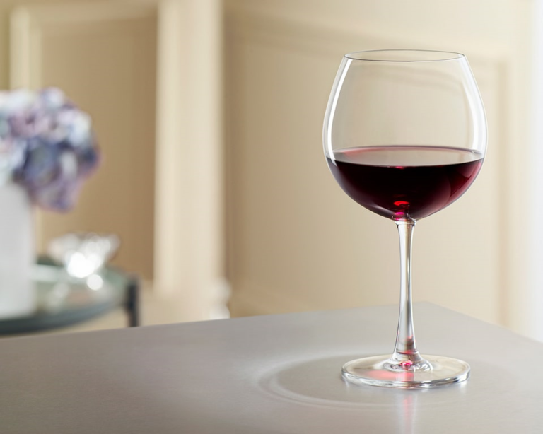 Cracking the Code: Difference Between a Goblet and Wine Glass? | Ocean ...